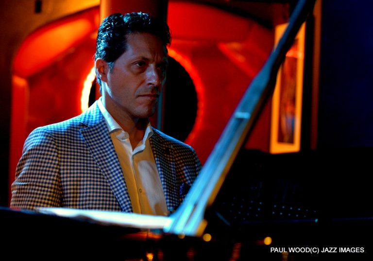 Sebastián Chames vuelve a traer el mejor jazz al Café Teatro ...